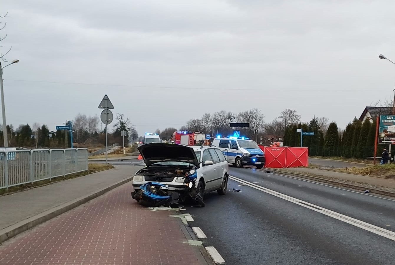 Tragiczny wypadek na drodze. Nie żyje motorowerzysta. Oświęcim - wrzuc.info
